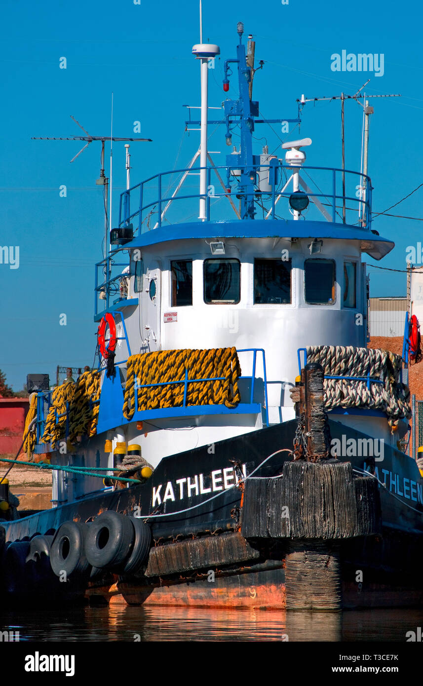 Old tug boat hi-res stock photography and images - Alamy