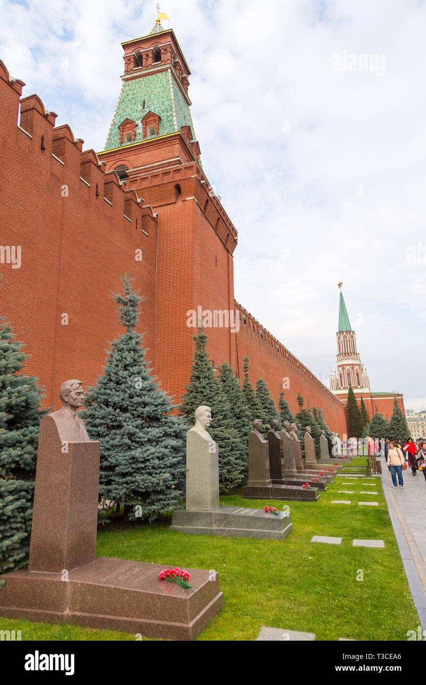 Joseph stalin tomb hi-res stock photography and images - Alamy
