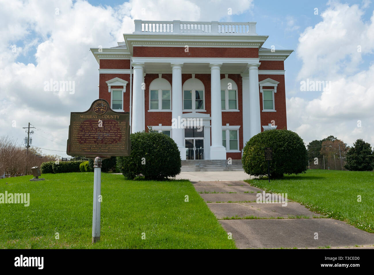 Murray County Courthouse in Chatsworth, Georgia Stock Photo - Alamy