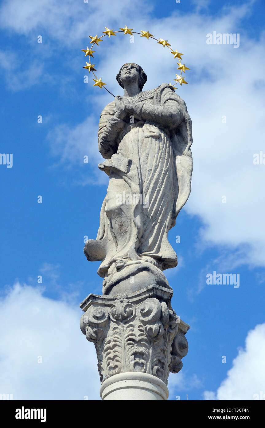 Statue of Mary, Rožňava, Slovakia. Mária-szobor, Rozsnyó, Szlovákia ...