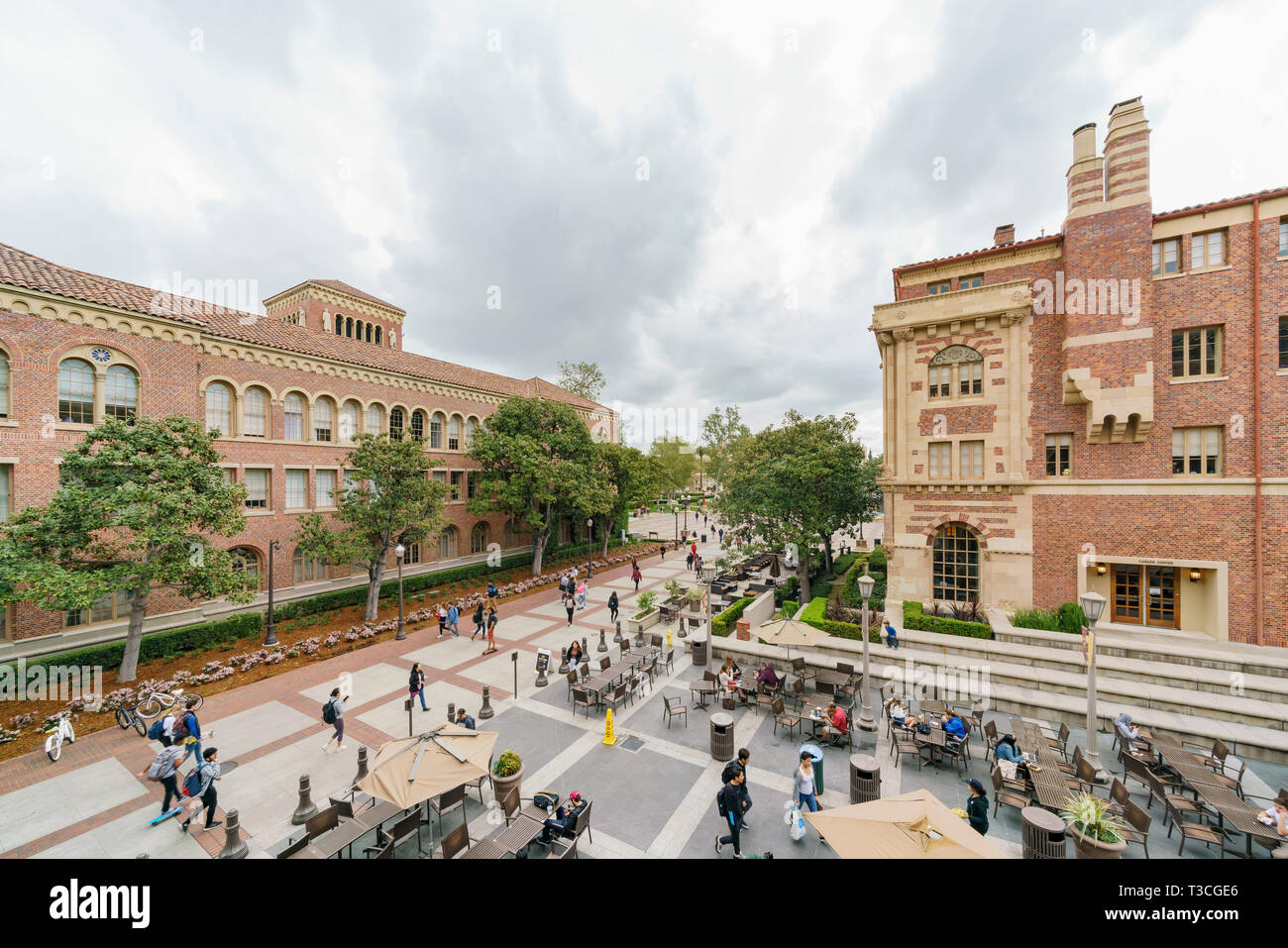 Usc campus aerial hi-res stock photography and images - Alamy