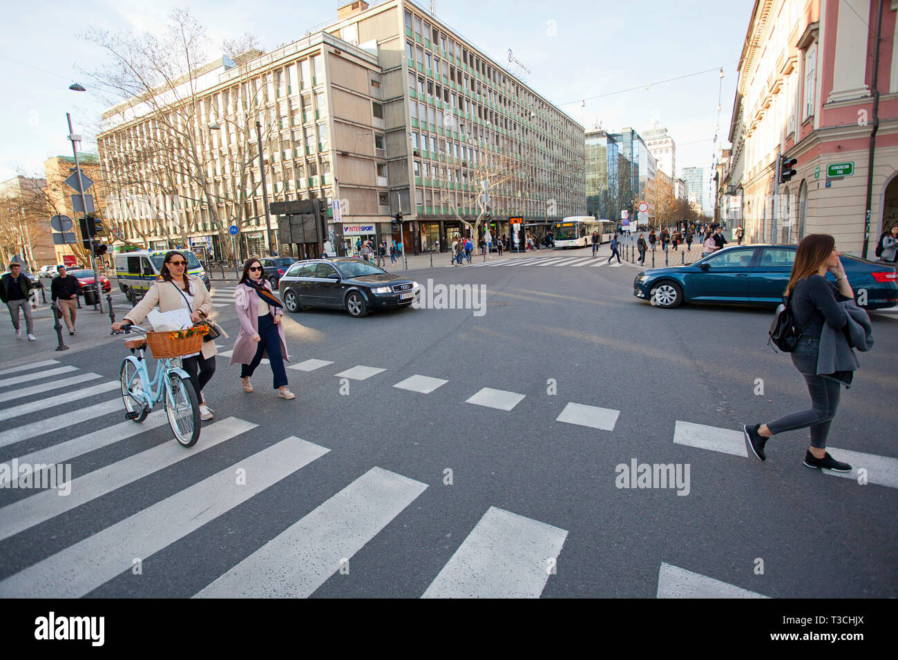 Cars crossing on the street hi-res stock photography and images - Alamy
