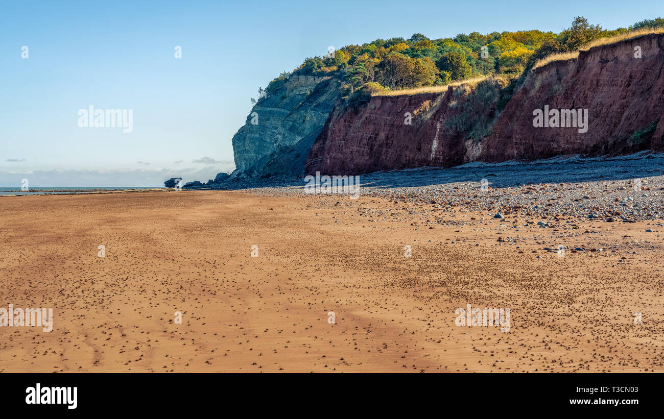 Blue anchor bay, somerset hi-res stock photography and images - Alamy