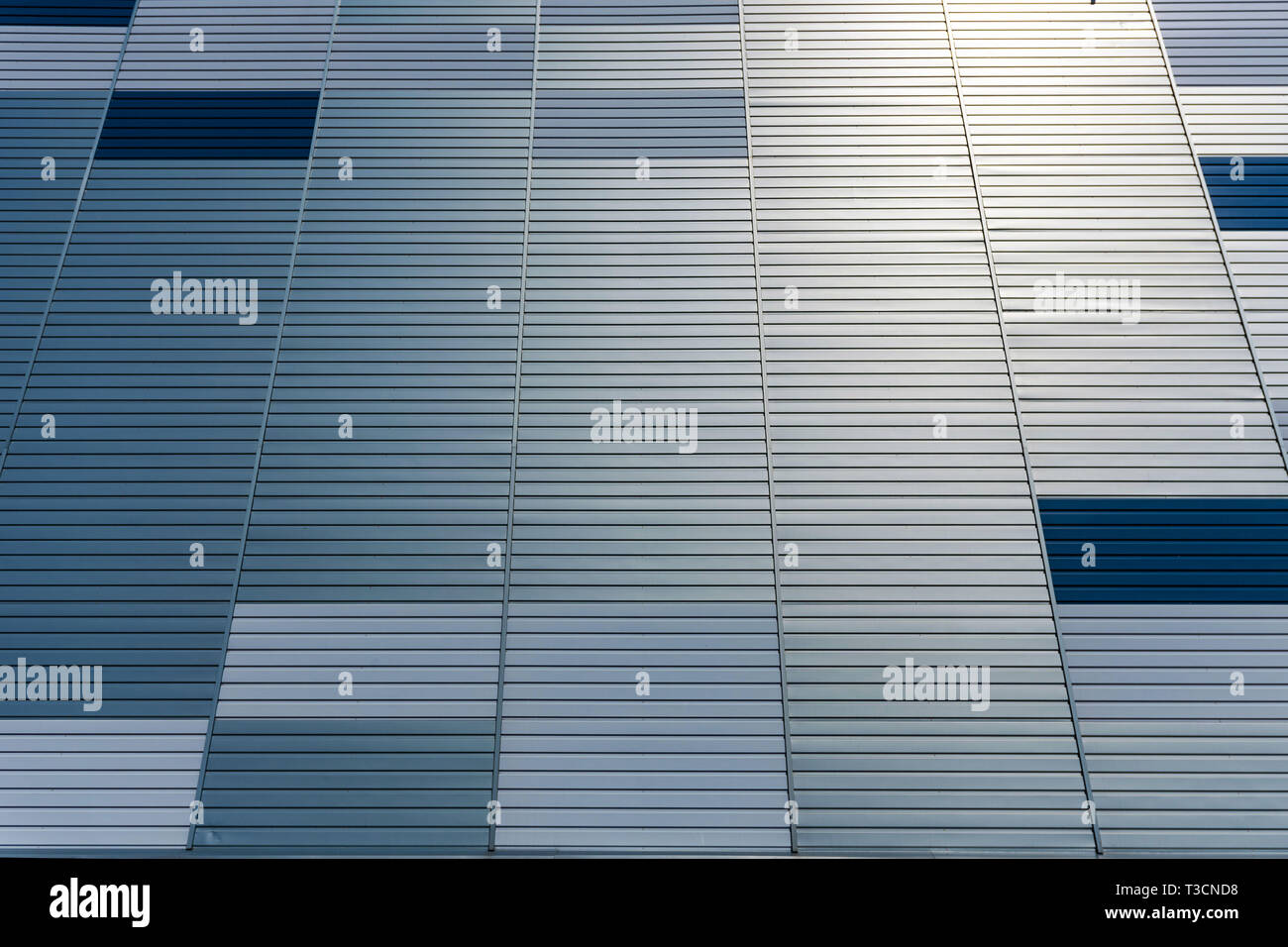 Grey steel cladding texture hi-res stock photography and images - Alamy
