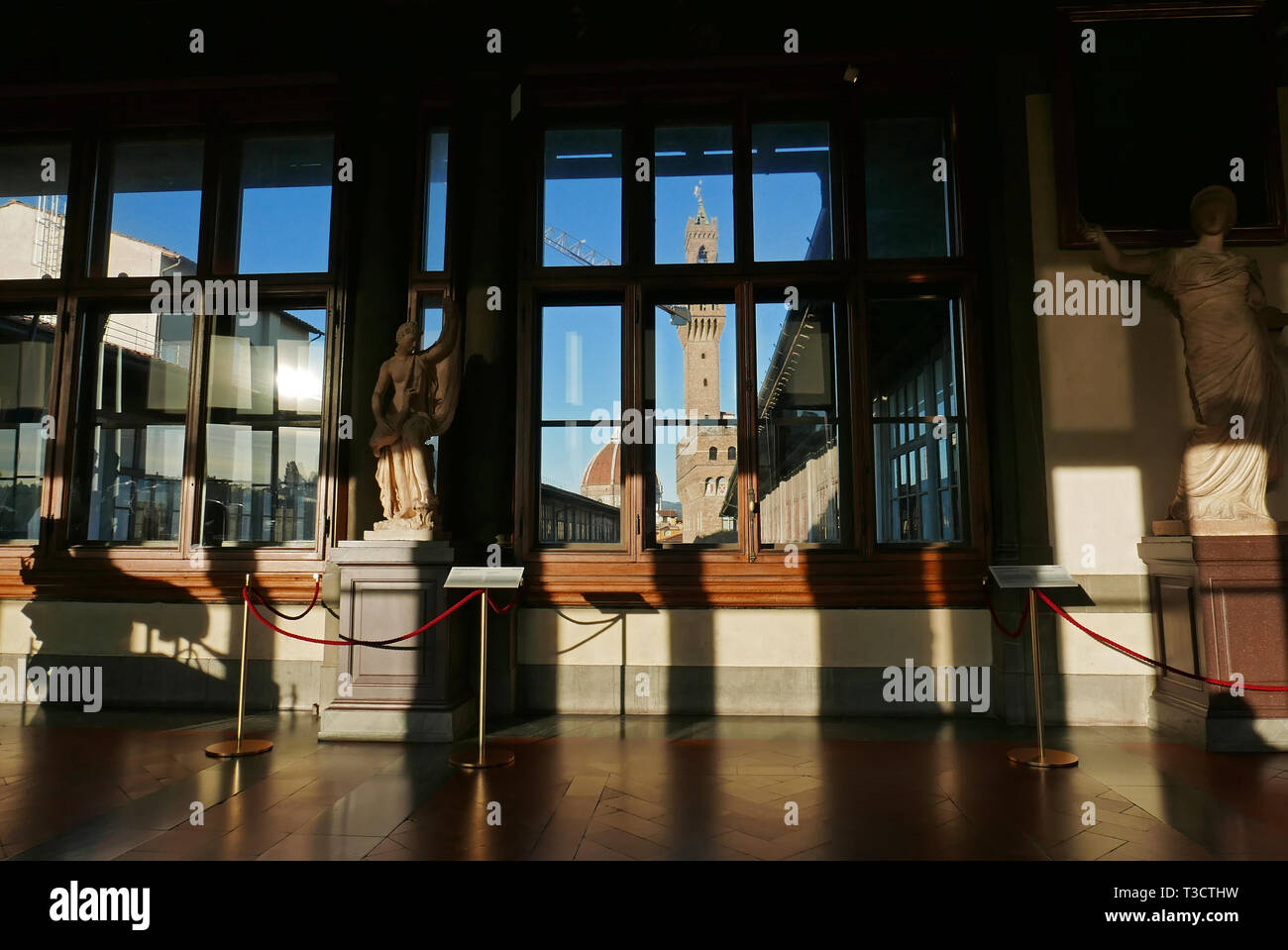 Uffizi gallery florence interior hi-res stock photography and images ...