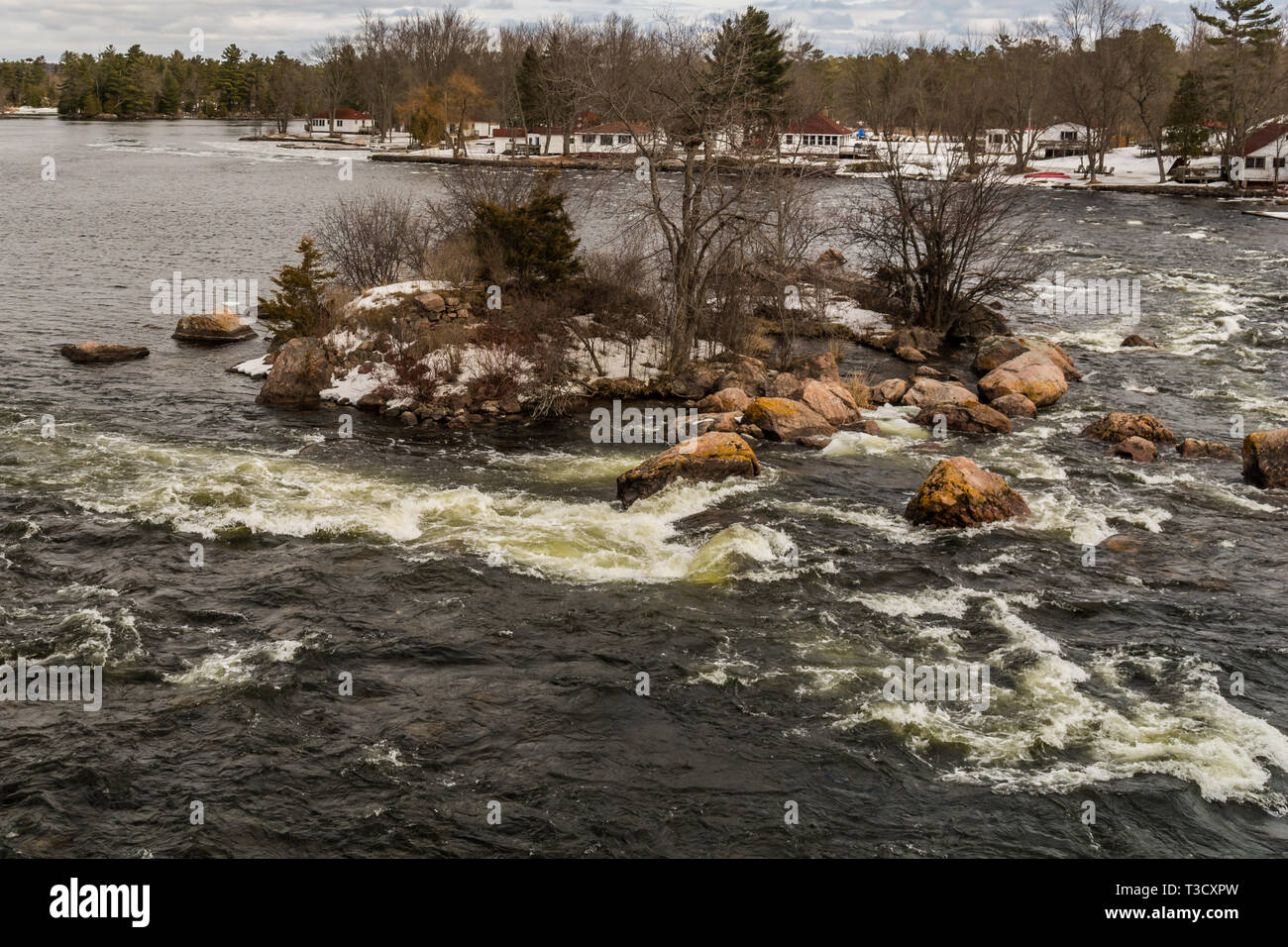 River rapids hi-res stock photography and images - Alamy