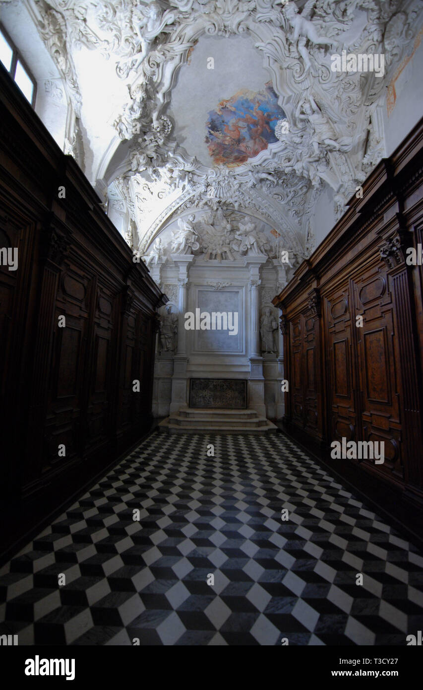 Sala del tesoro hi-res stock photography and images - Alamy