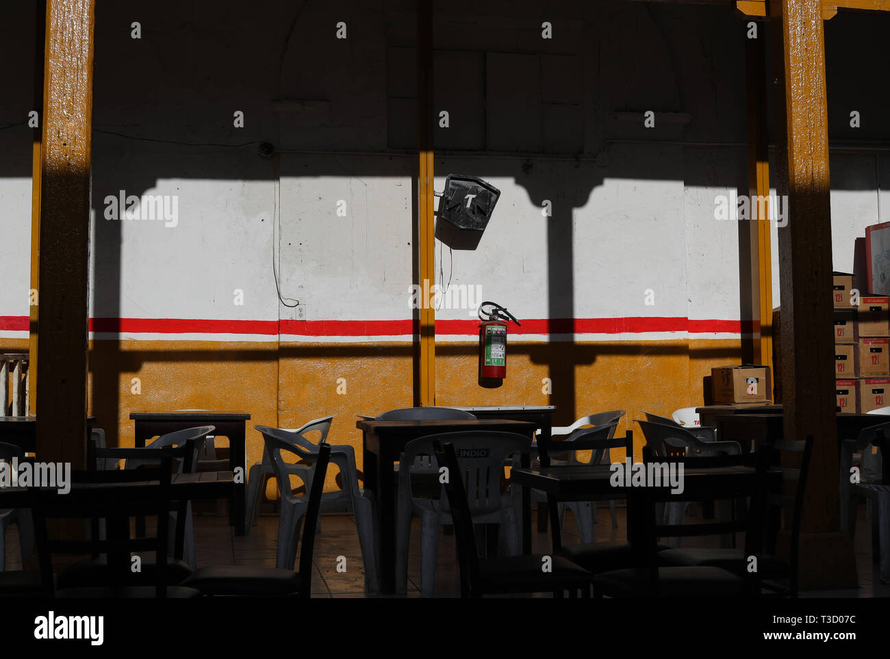 vida cotidiana, cantina, bar club Obregon. Everyday life, canteen ...