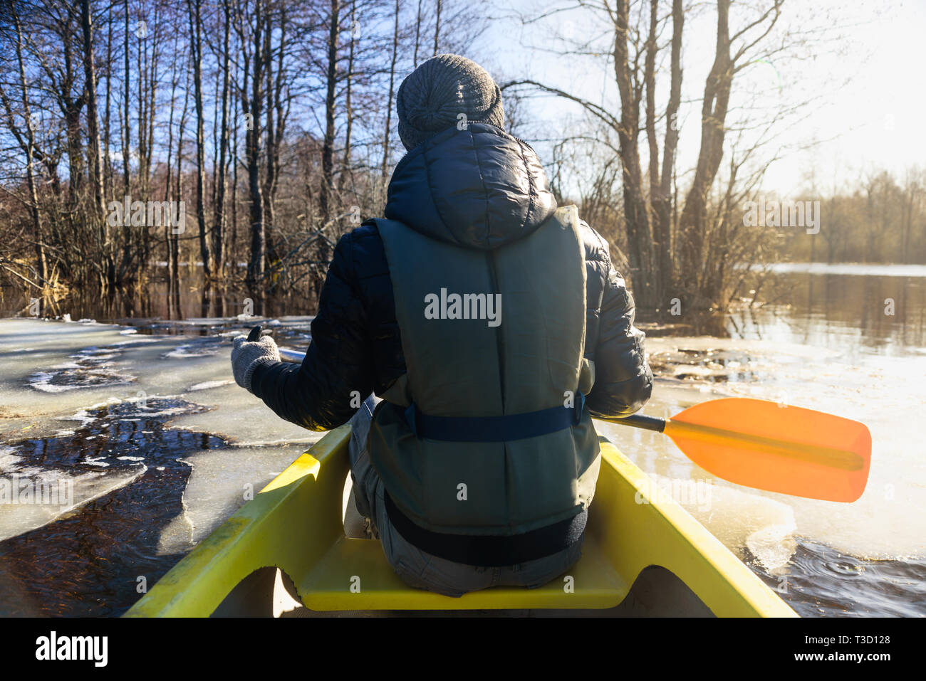 People kayaking in flooded hi-res stock photography and images - Alamy