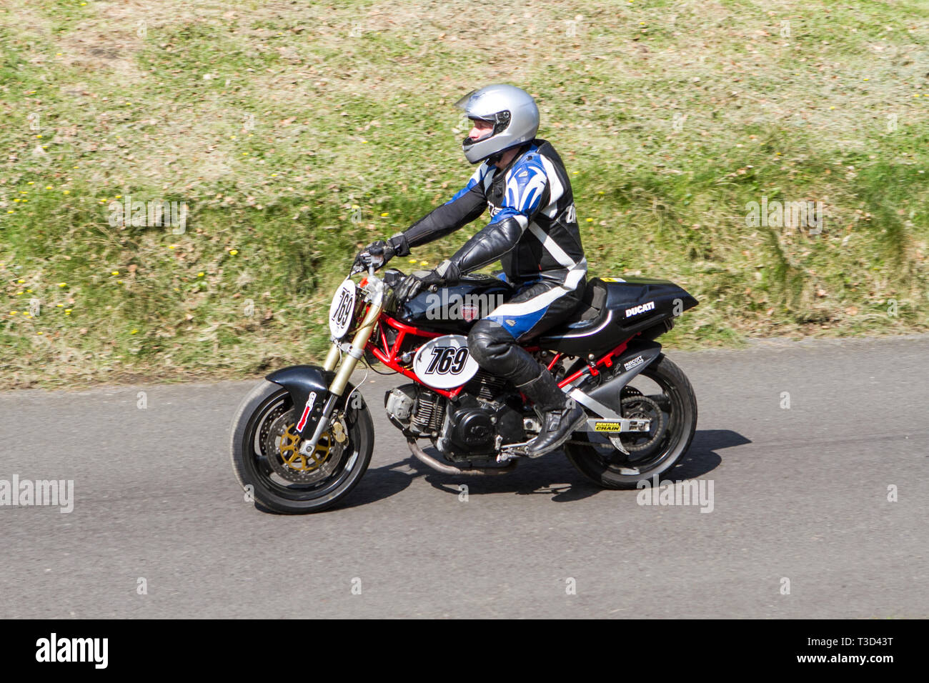 Suzuki sv650 hi-res stock photography and images - Alamy