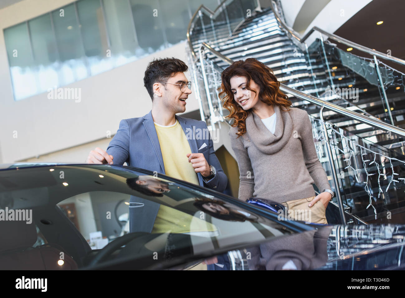 Man hand pointing finger car hi-res stock photography and images - Alamy