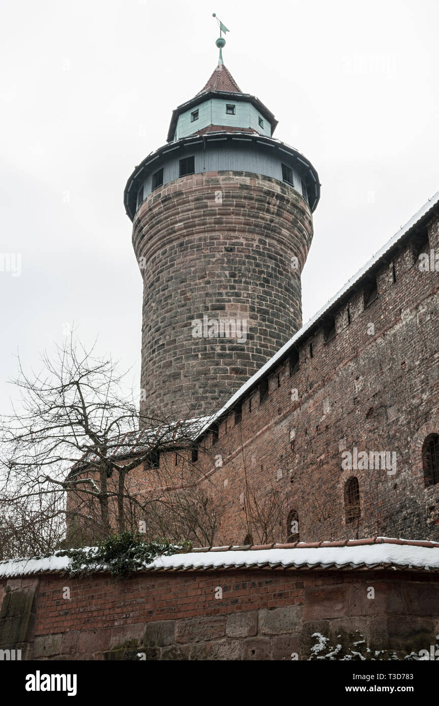 The Nuremberg Imperial Castle (Keiserburg) and its Sinnwell tower from ...
