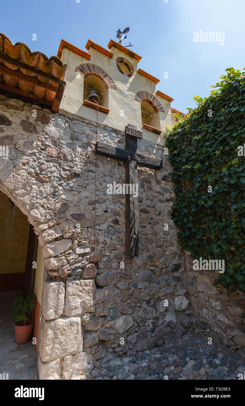 Exterior wall of 15th century monastery chapel in Queretaro Stock Photo ...
