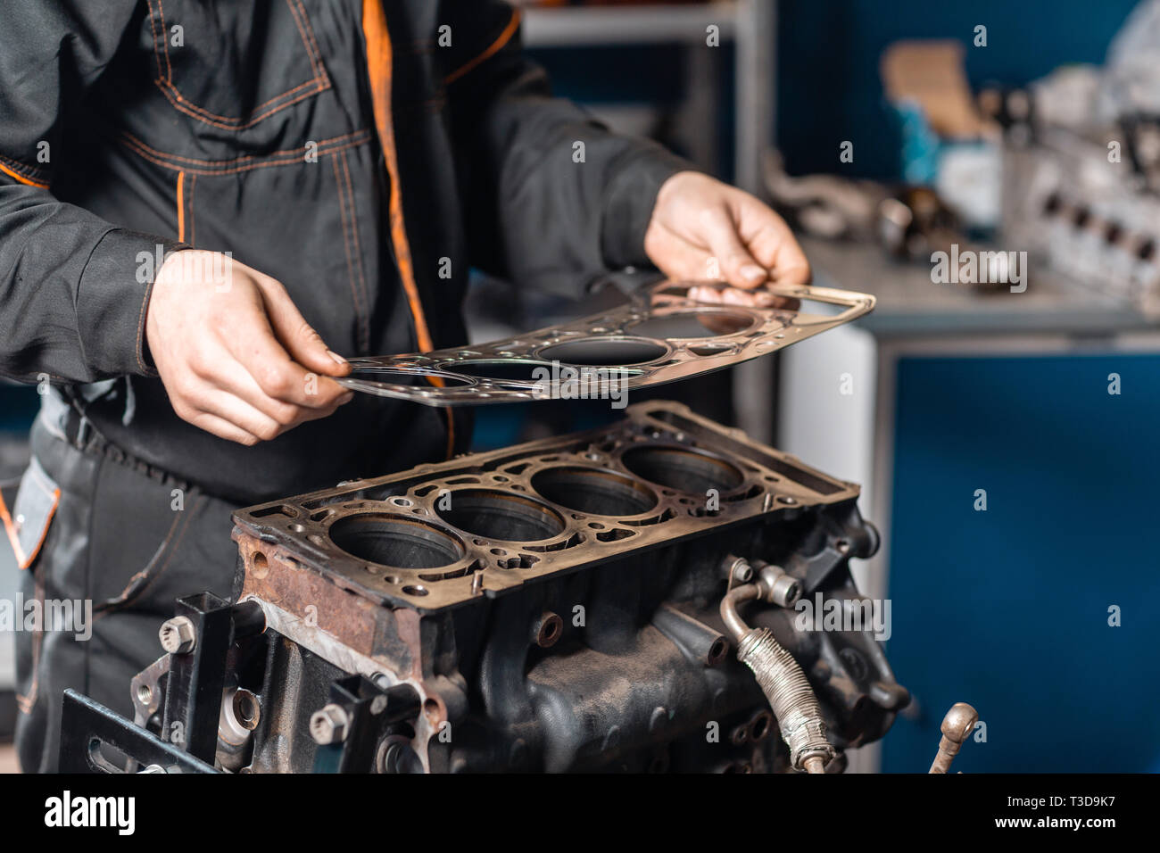 Hand crank engine hi-res stock photography and images - Alamy