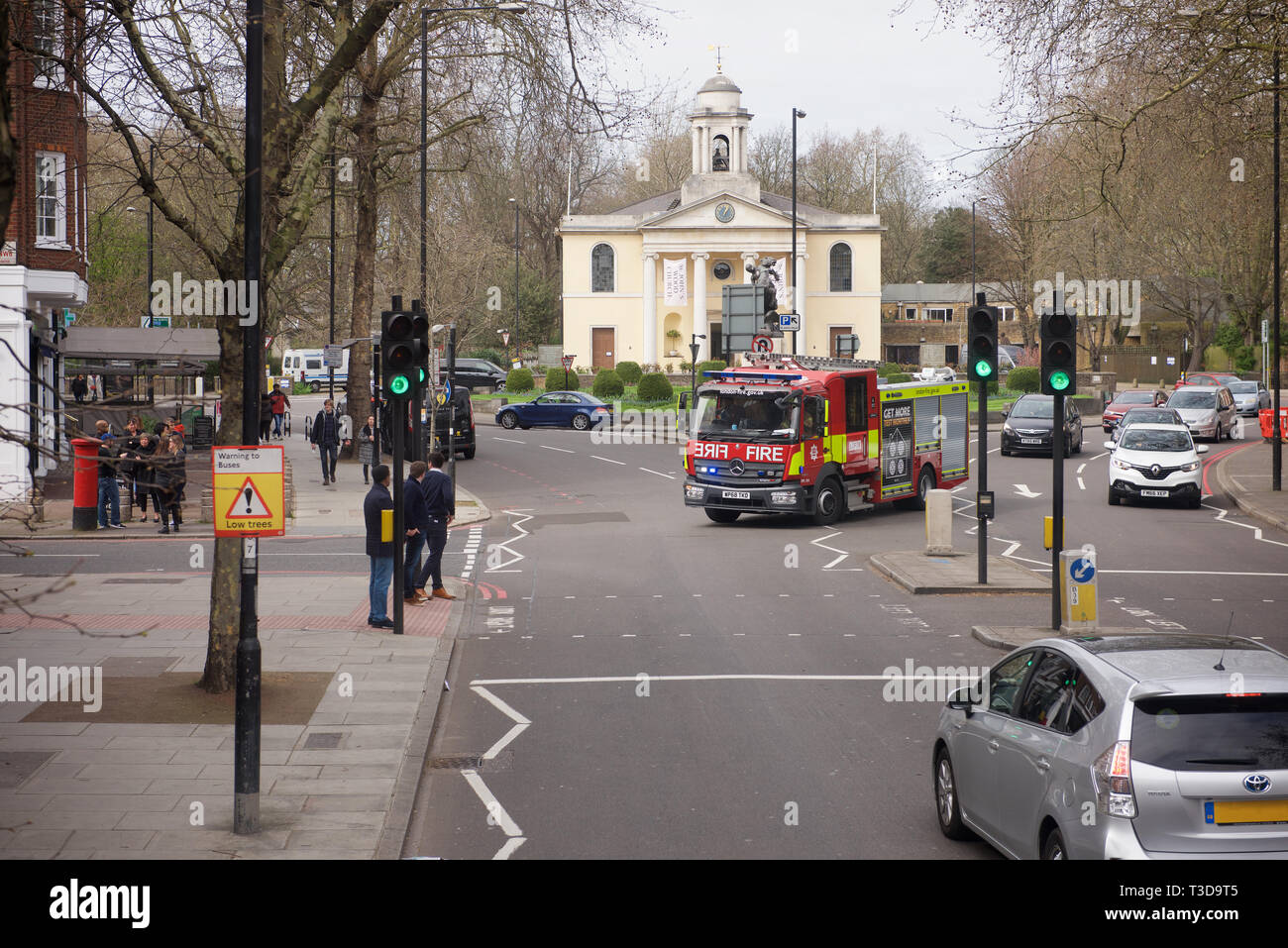 Fire engine blue lights hi-res stock photography and images - Alamy