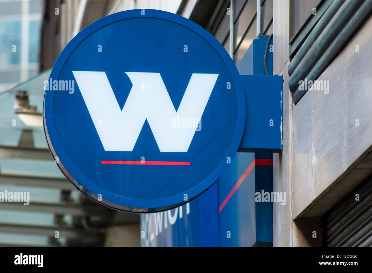Barclays Bank High Street Branch High Resolution Stock Photography and ...