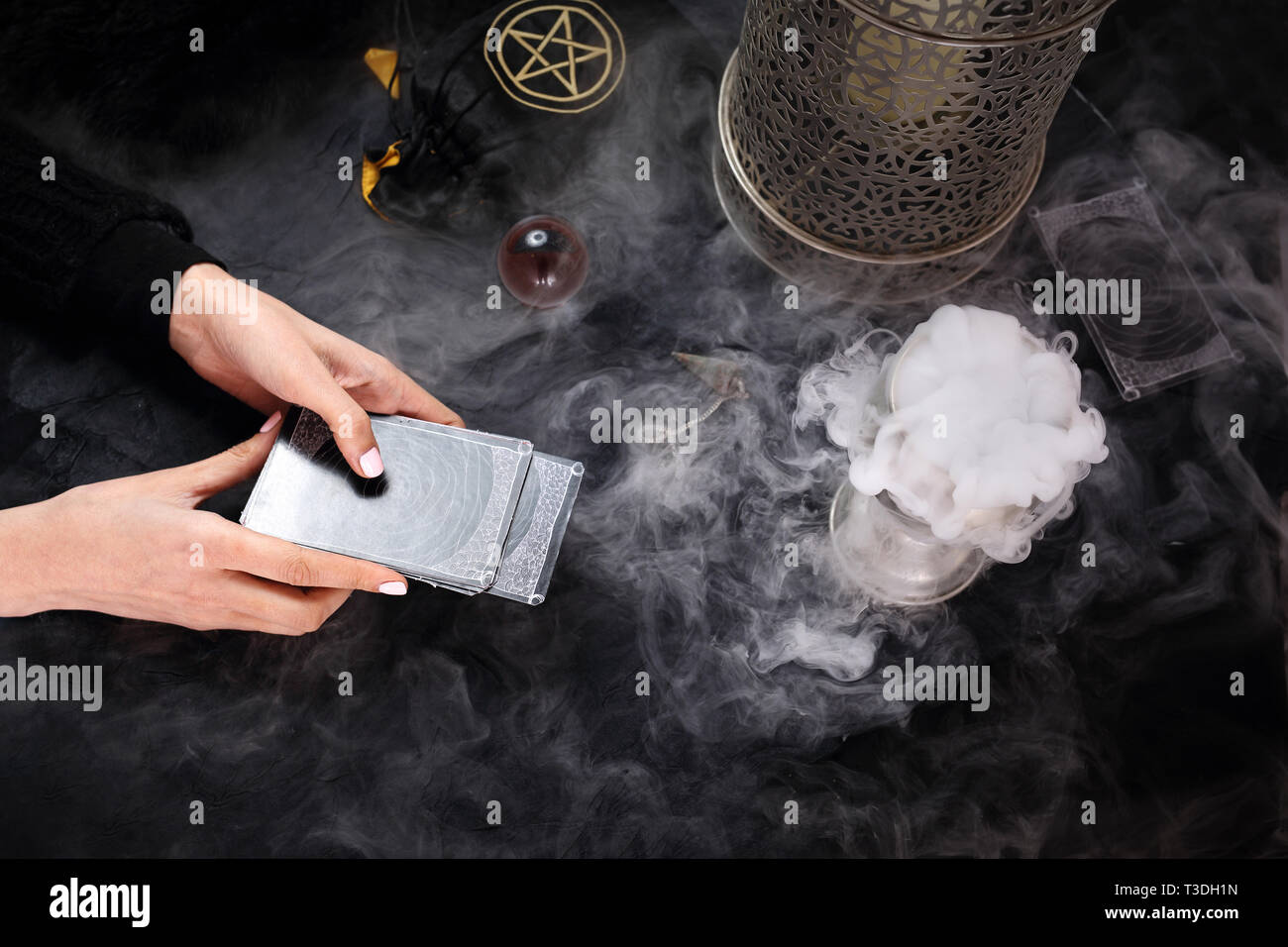 Tarot .The fairy spreads the tarot cards, the magical meaning of the ...