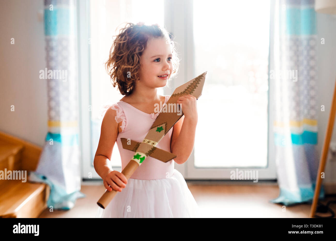 Small sword hi-res stock photography and images - Alamy