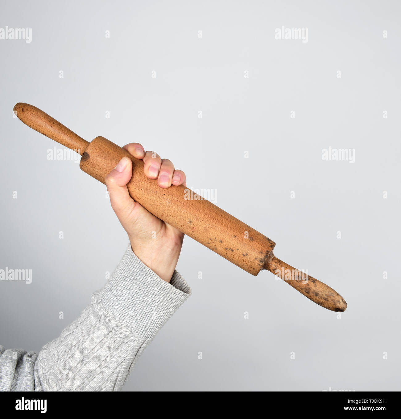 Hand holding pin hi-res stock photography and images - Alamy