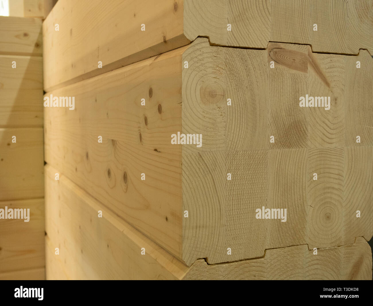 Log cabin block design hi-res stock photography and images - Alamy