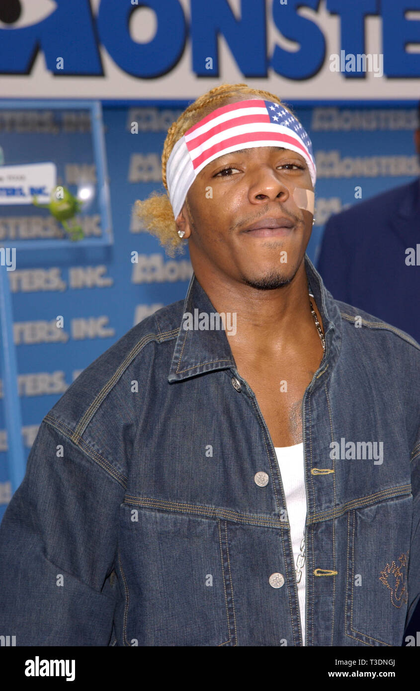 LOS ANGELES, CA. October 28, 2001: Singer SISQO at the world premiere ...