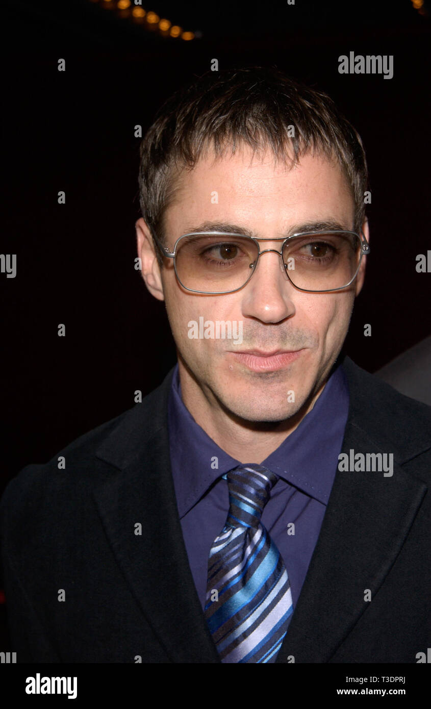 LOS ANGELES, CA. November 04, 2001: Actor ROBERT DOWNEY JR. at the 53rd ...
