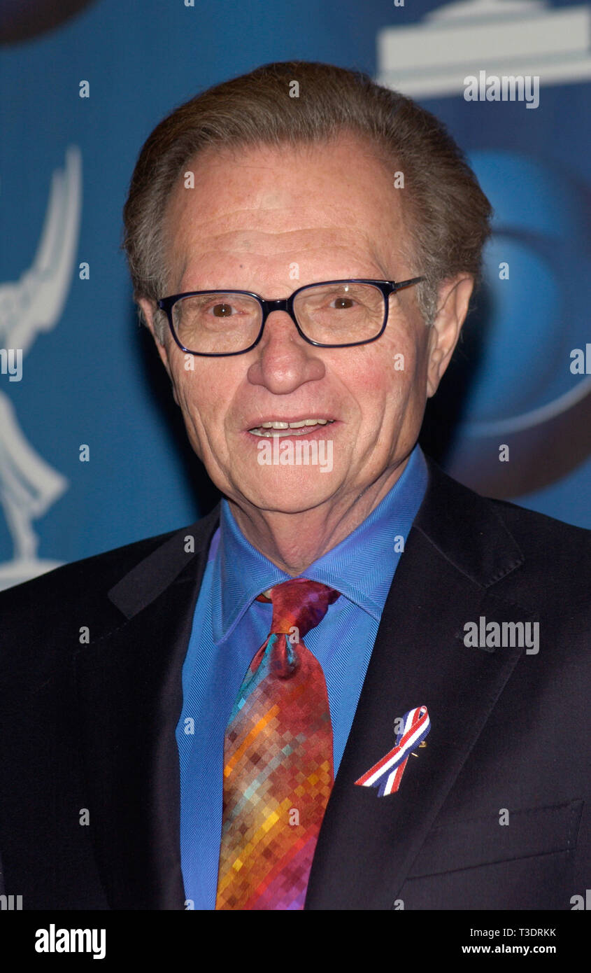 LOS ANGELES, CA. November 04, 2001: CNN presenter LARRY KING at the ...