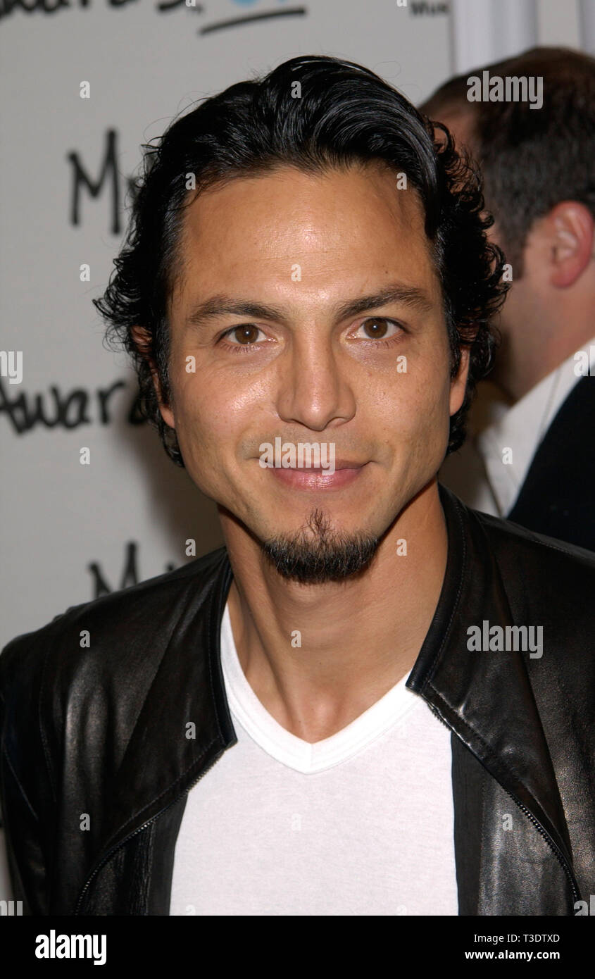 LOS ANGELES, CA. December 02, 2001: Actor BENJAMIN BRATT at the My VH1 ...