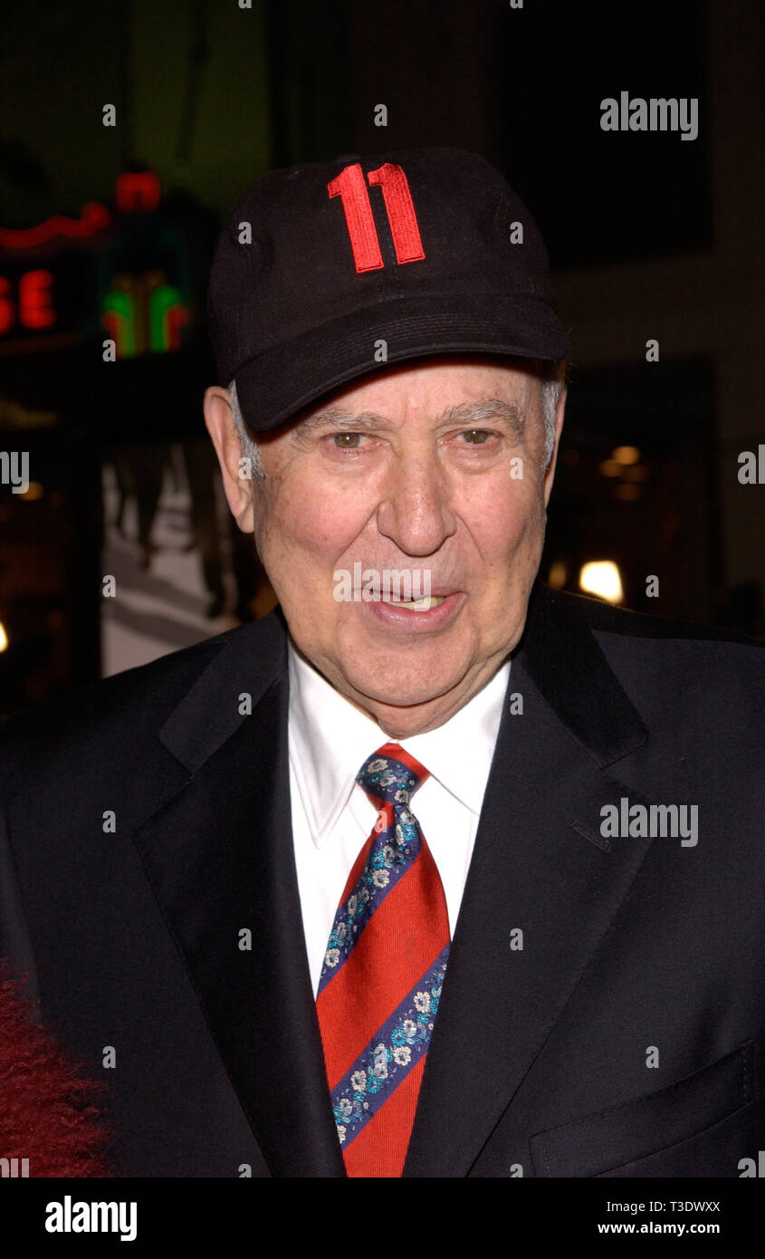 LOS ANGELES, CA. December 05, 2001: Actor CARL REINER & wife at the ...