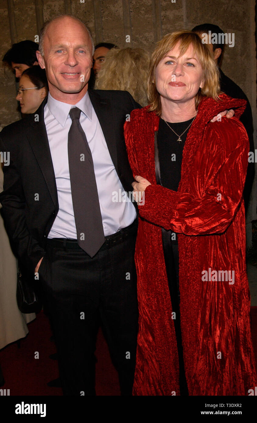 Ed harris amy madigan in hi-res stock photography and images - Alamy