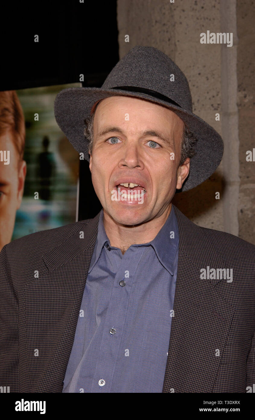 LOS ANGELES, CA. December 13, 2001: Actor CLINT HOWARD at the world ...