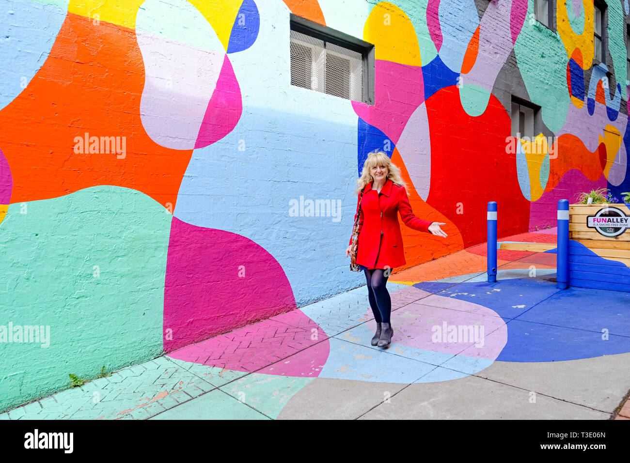 Alley vancouver hi-res stock photography and images - Alamy
