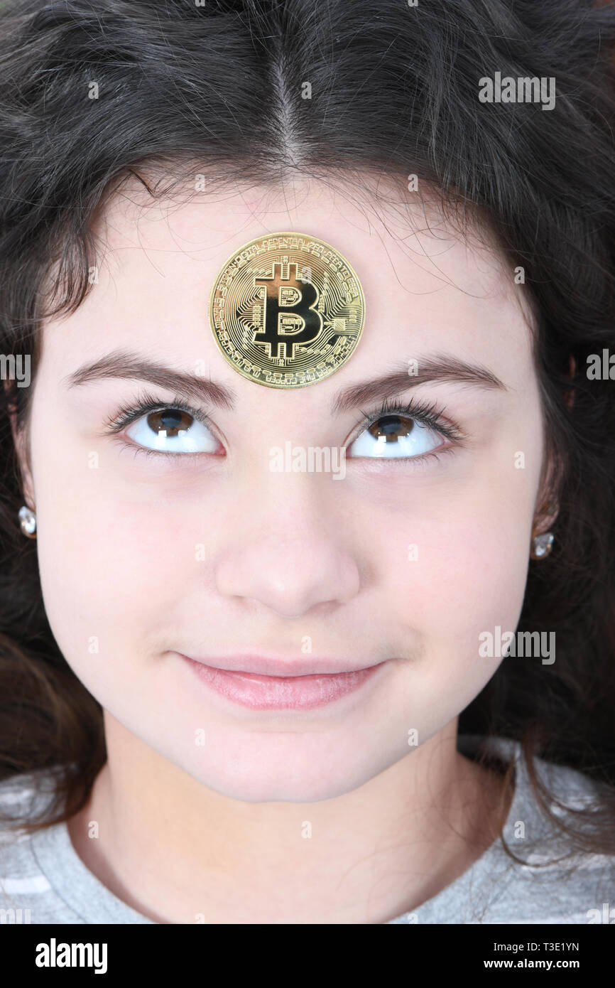 Bitcoin girl hi-res stock photography and images - Alamy