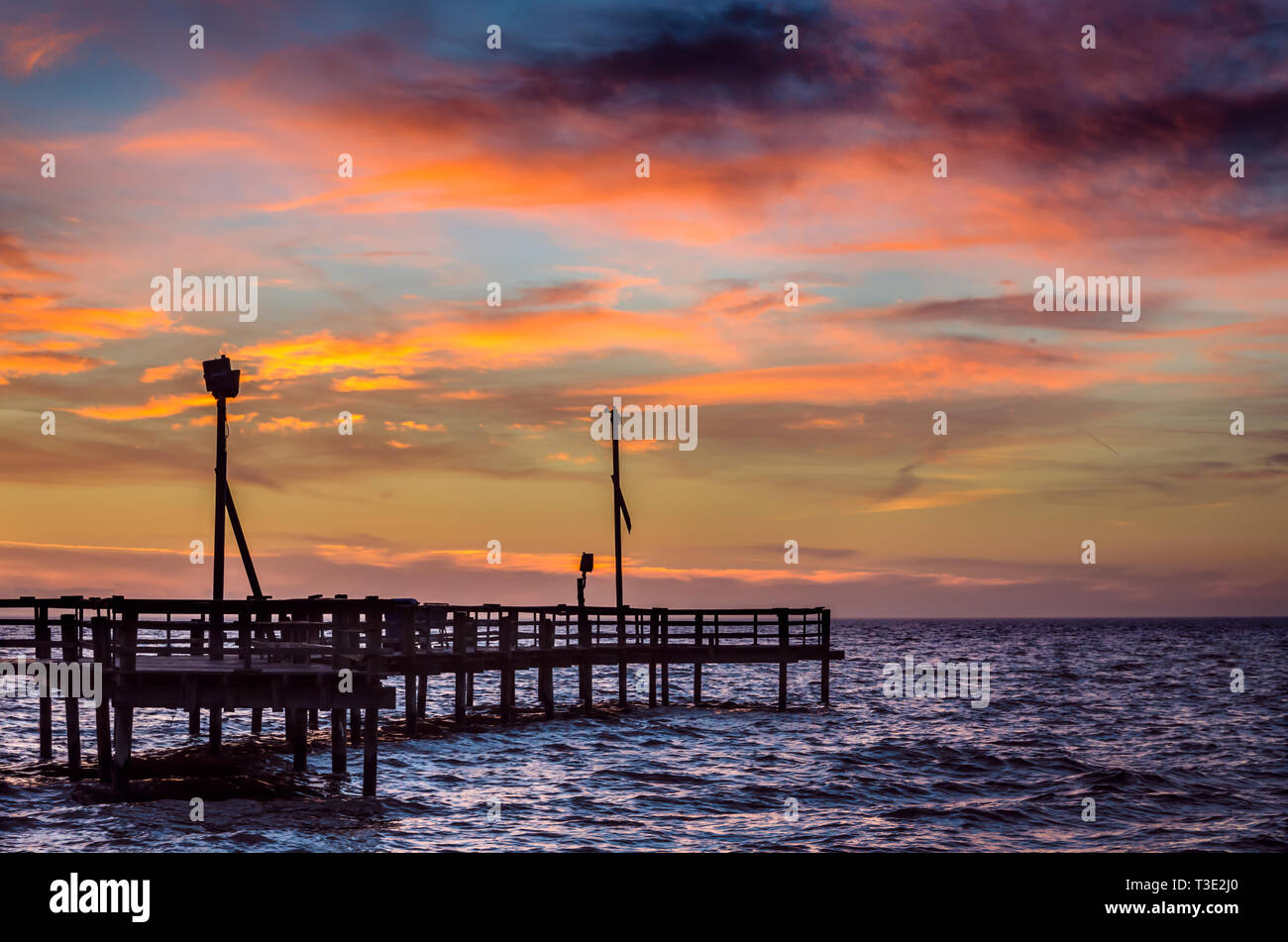 Cedar point fishing pier hi-res stock photography and images - Alamy