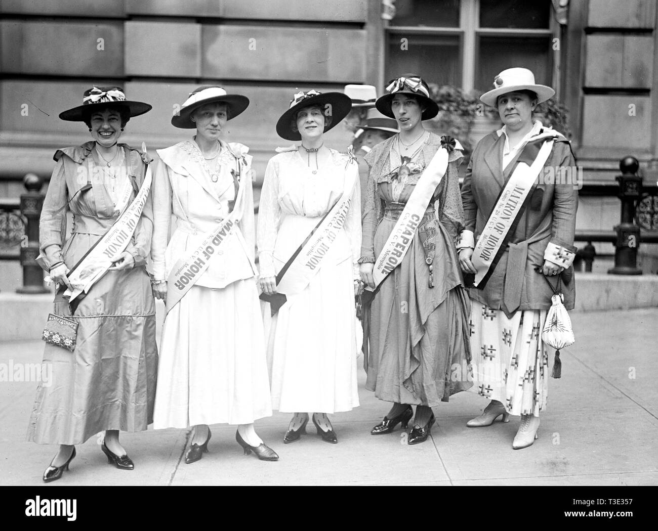 Matrons Black and White Stock Photos & Images - Alamy