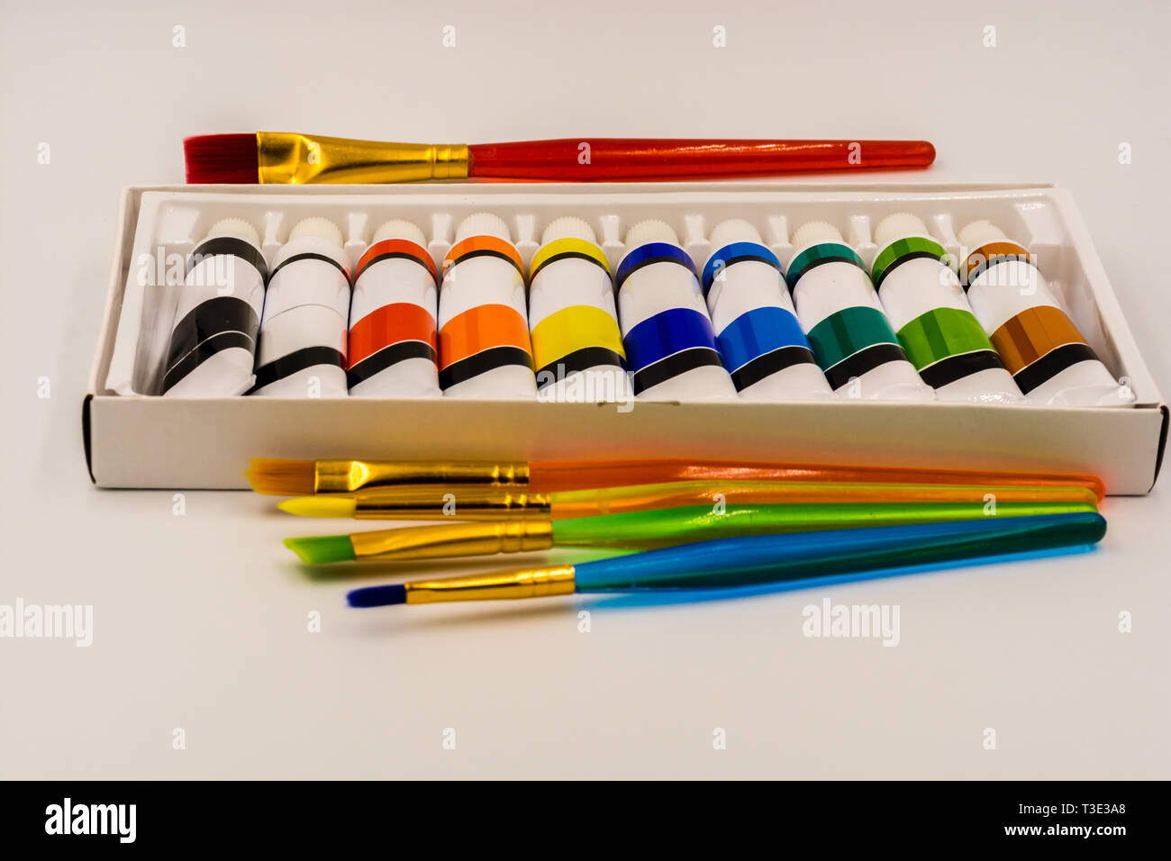 Paint accessories hi-res stock photography and images - Alamy