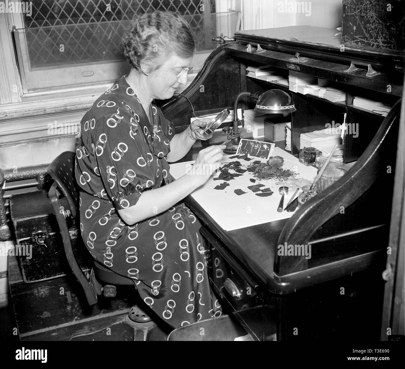 Early 1900s mutilated money hi-res stock photography and images - Alamy