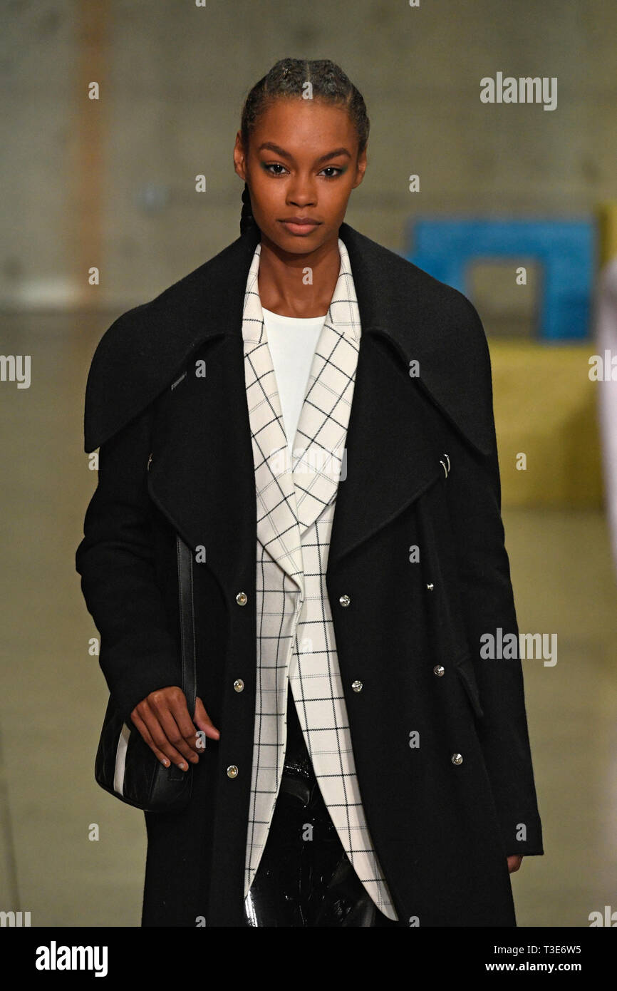 NEW YORK, NY - FEBRUARY 10: A model walks the runway at the Tibi ...