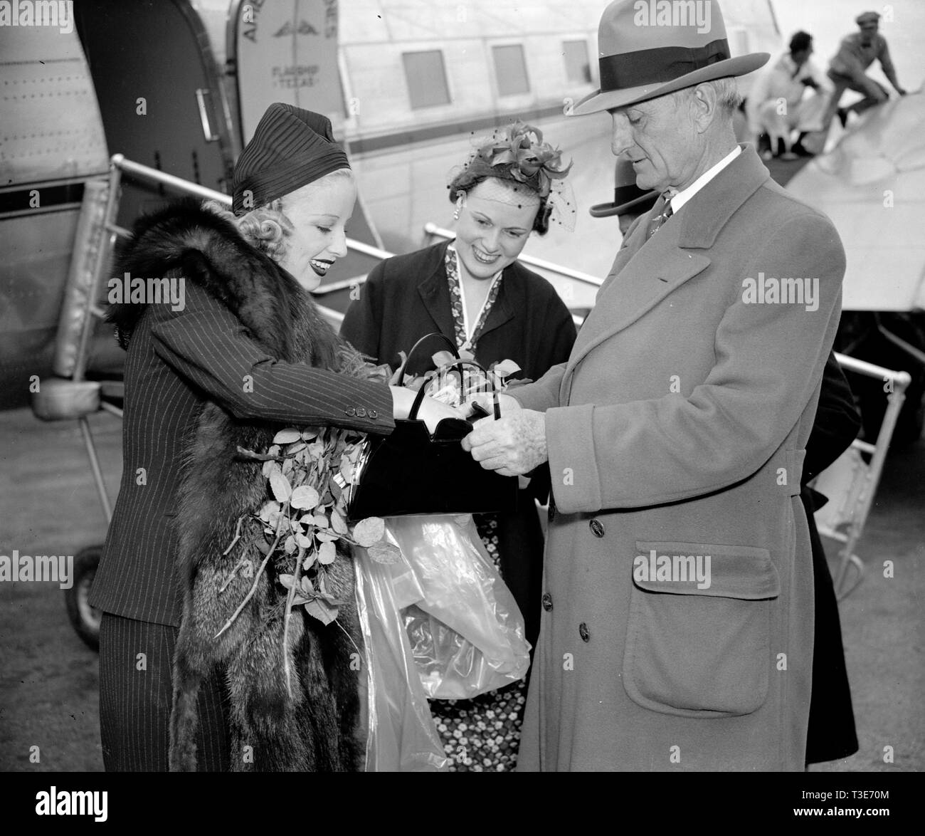 Actress marion weldon Black and White Stock Photos & Images - Alamy