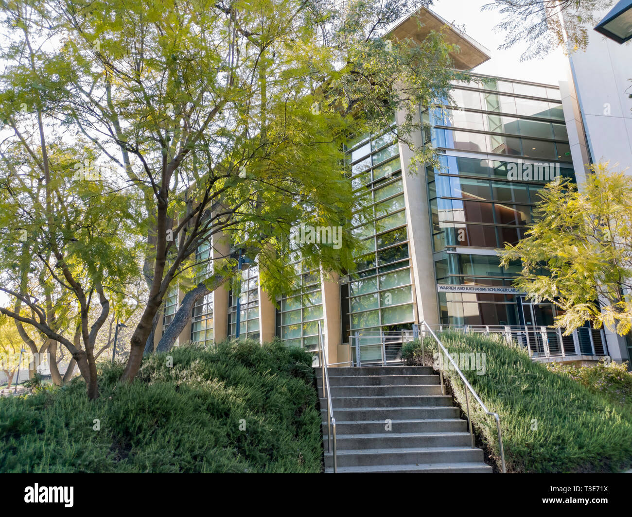 Los Angeles, MAY 24: Exterior view of a beautiful building in Caltech ...