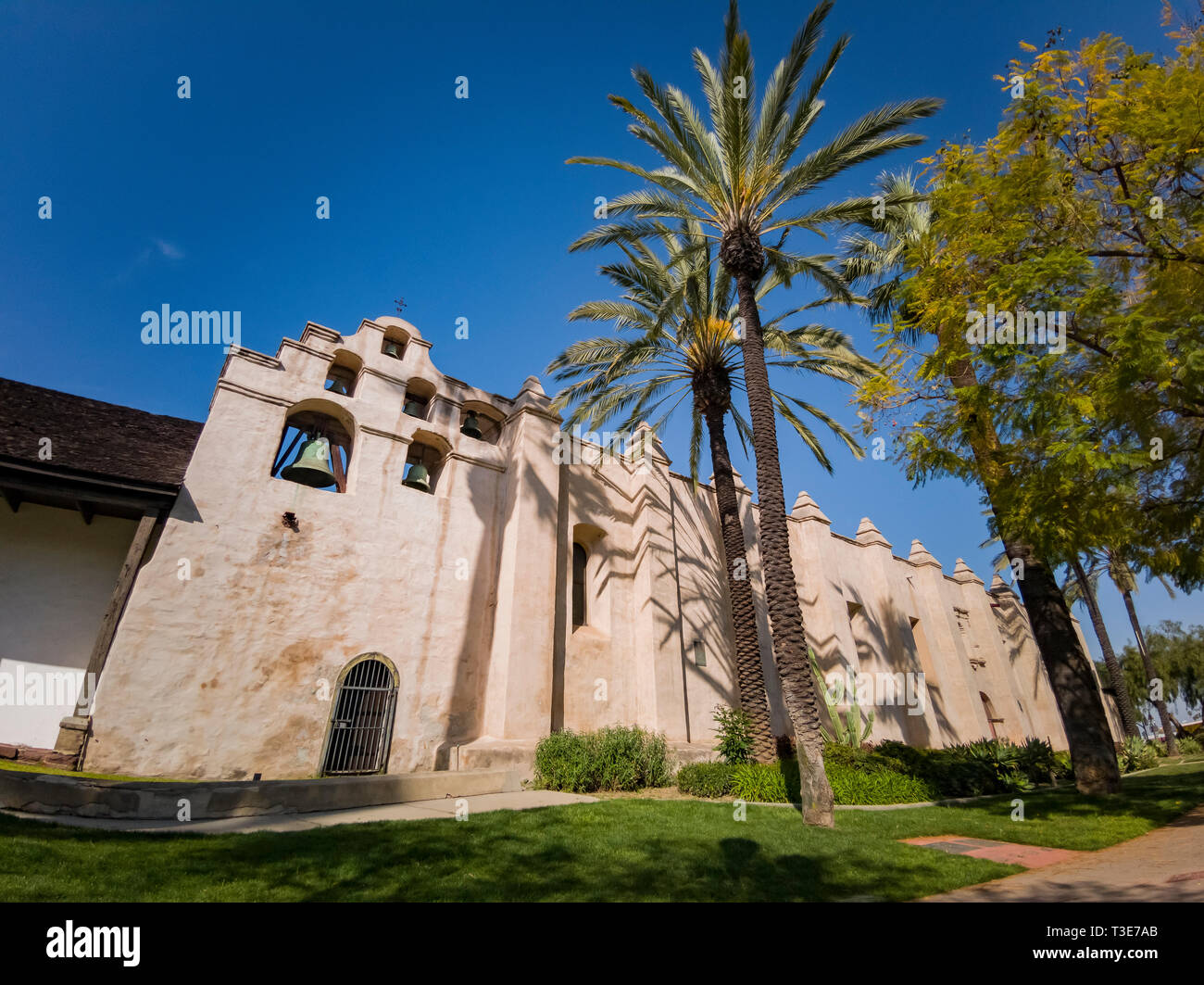 Old mission church los angeles hi-res stock photography and images - Alamy