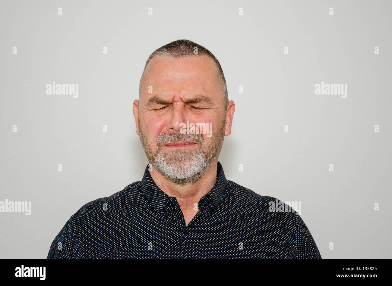Pained expression hi-res stock photography and images - Alamy