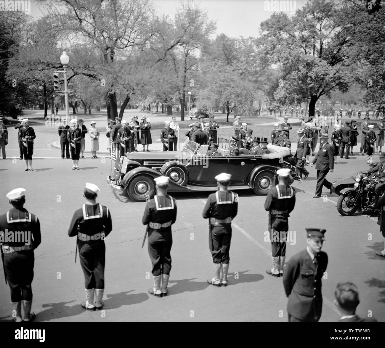 King and Queen of England visiting Washington D.C. ca. 1938 or 1939 ...