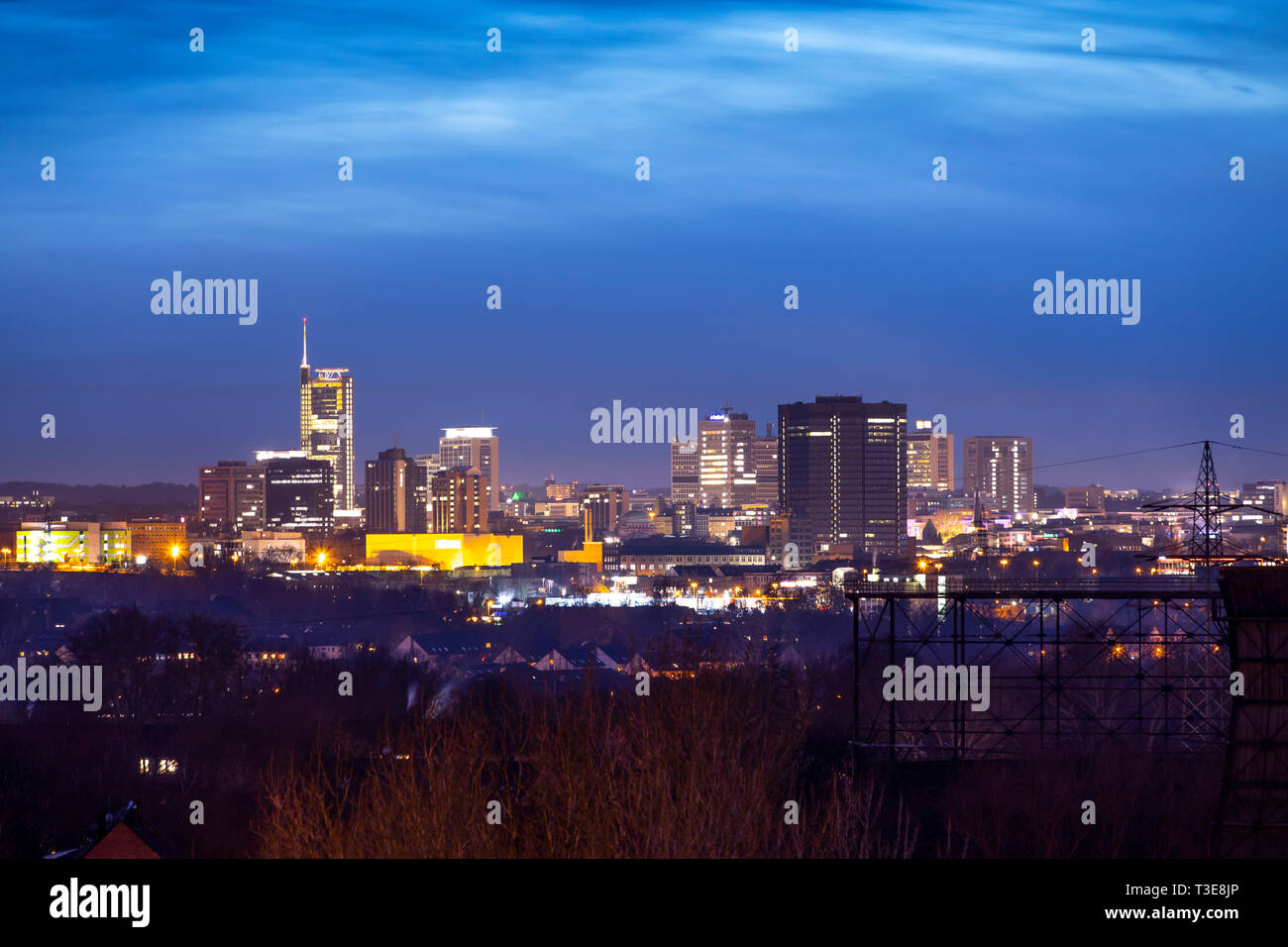 Skyscrapers in the city of essen hi-res stock photography and images ...
