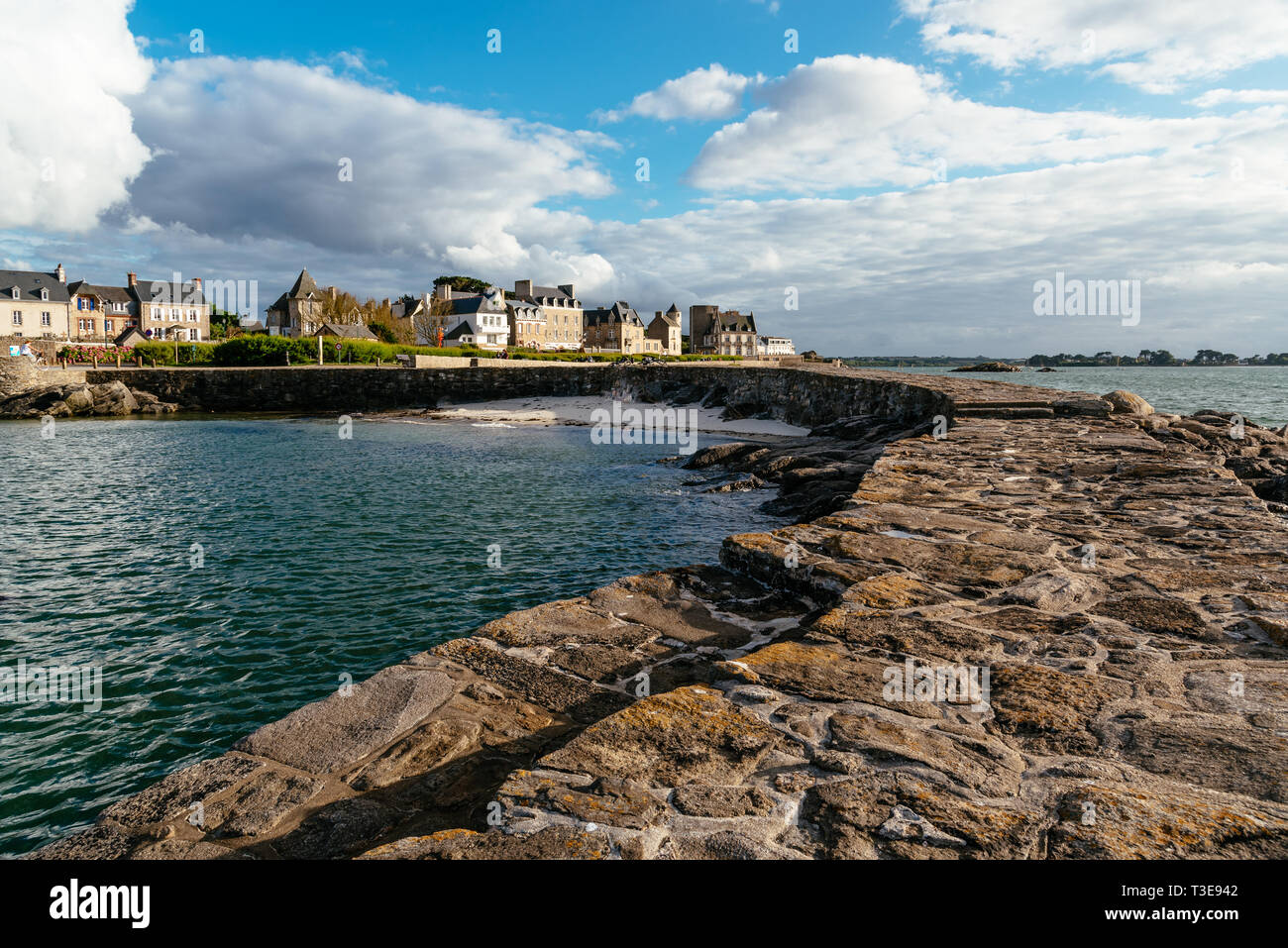 Roscoff harbour hi-res stock photography and images - Alamy