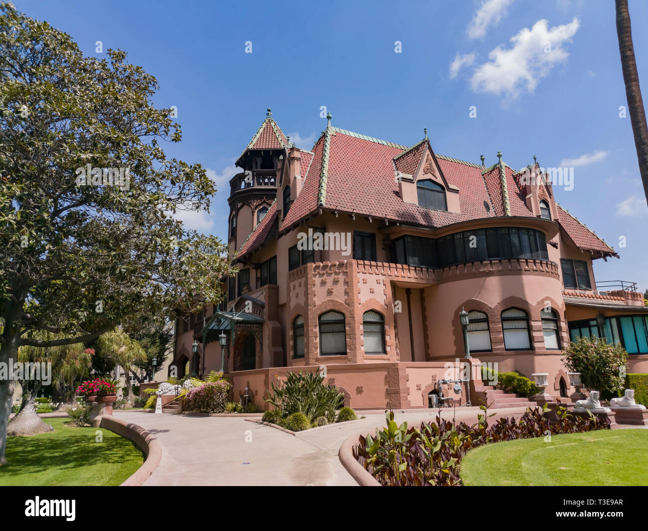 Doheny mansion hi-res stock photography and images - Alamy