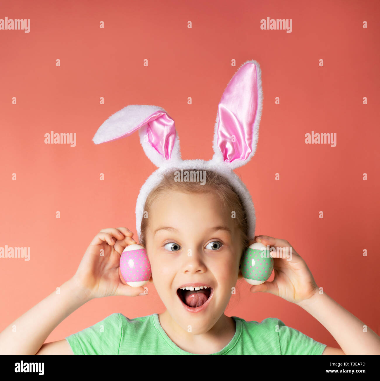 Emotions surprise hi-res stock photography and images - Alamy