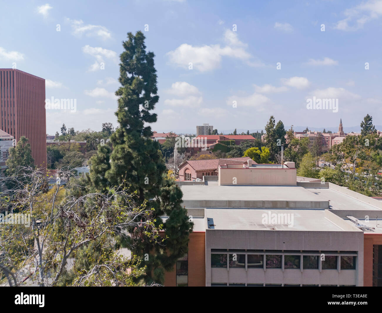 Usc campus aerial hi-res stock photography and images - Alamy