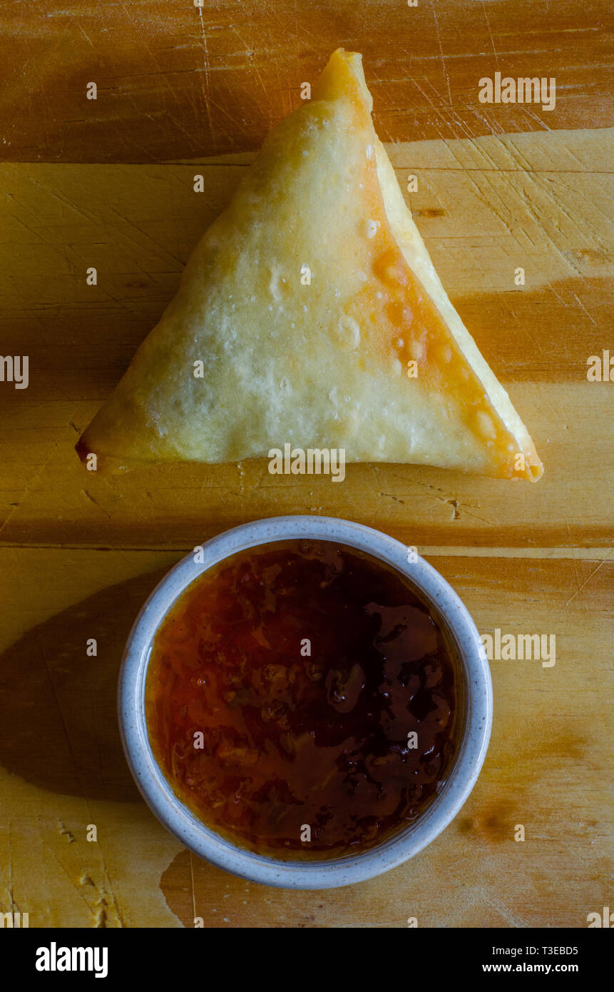 Samoosas, also sometimes referred to as a somosa, are an ever popular ...