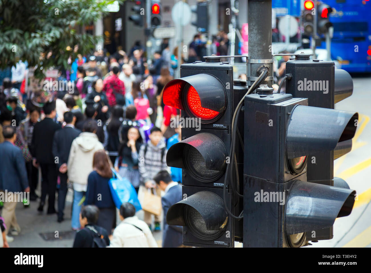 Pedestrian crossing signal hi-res stock photography and images - Alamy
